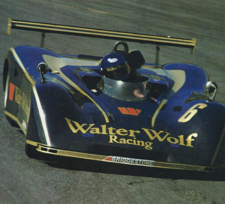 History – Walter Wolf World